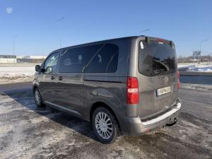 Brown Toyota proace-verso 2017 in Elektrenai, with an engine capacity of 1.60 L and mileage of 201 thousand km for 15950 €, photo 5 on AUTOMOTO.COM.LV