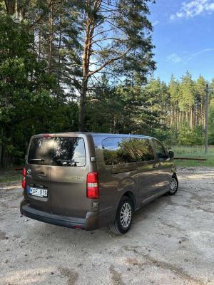 Brūns Toyota proace-verso 2017 Šalčininkai, ar dzinēja tilpumu 2.00 L un nobraukumu 264 tūkst. km par 16500 €, foto 6 vietnē AUTOMOTO.COM.LV