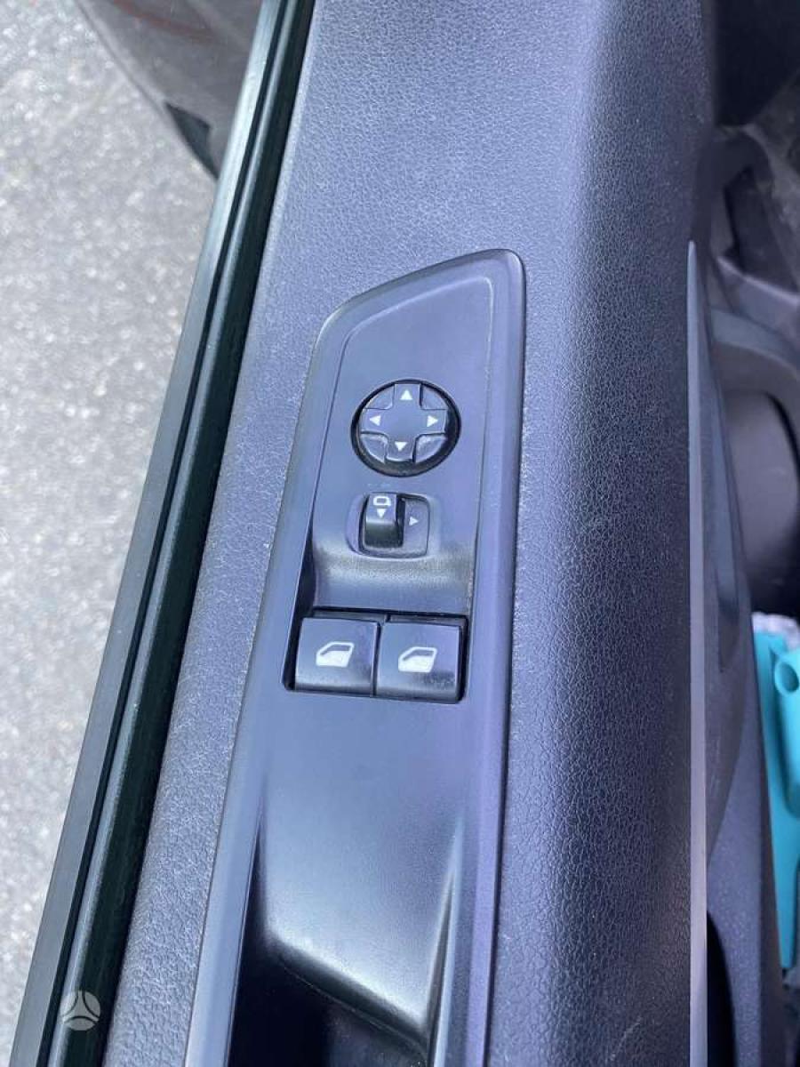 Brūns Toyota proace-verso 2017 Šalčininkai, ar dzinēja tilpumu 2.00 L un nobraukumu 264 tūkst. km par 16500 €, foto 13 vietnē AUTOMOTO.COM.LV