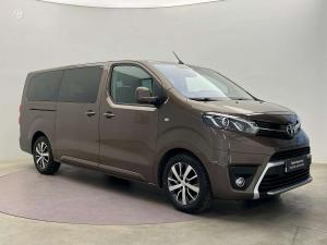 Brown Toyota proace-verso 2021 in Panevezys, with an engine capacity of 2.00 L and mileage of 145 thousand km for 30990 €, photo 3 on AUTOMOTO.COM.LV