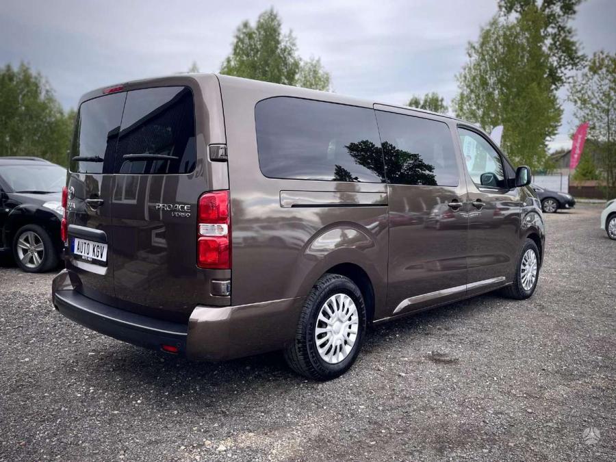 Brūns Toyota proace-verso 2018 Viļņa, ar dzinēja tilpumu 2.00 L un nobraukumu 114 tūkst. km par 24499 €, foto 6 vietnē AUTOMOTO.COM.LV