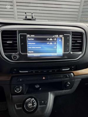 Brūns Toyota proace-verso 2023 Viļņa, ar dzinēja tilpumu 2.00 L un nobraukumu 80 tūkst. km par 31000 €, foto 12 vietnē AUTOMOTO.COM.LV