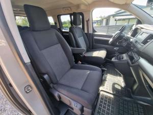 Grey Toyota proace-verso 2021 in Alytus, with an engine capacity of 1.50 L and mileage of 109 thousand km for 12900 €, photo 13 on AUTOMOTO.COM.LV