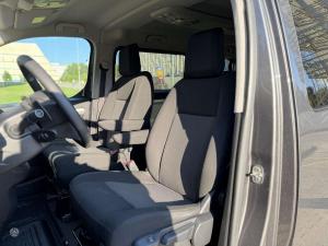 Grey Toyota proace-verso 2022 in Vilnius, with an engine capacity of 2.00 L and mileage of 122 thousand km for 27900 €, photo 9 on AUTOMOTO.COM.LV