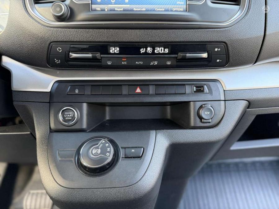 Grey Toyota proace-verso 2022 in Vilnius, with an engine capacity of 2.00 L and mileage of 122 thousand km for 27900 €, photo 24 on AUTOMOTO.COM.LV