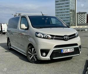 Grey Toyota proace-verso 2019 in Vilnius, with an engine capacity of 2.00 L and mileage of 166 thousand km for 22000 €, photo 3 on AUTOMOTO.COM.LV