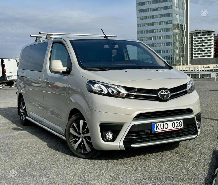 Grey Toyota proace-verso 2019 in Vilnius, with an engine capacity of 2.00 L and mileage of 166 thousand km for 22000 €, photo 3 on AUTOMOTO.COM.LV