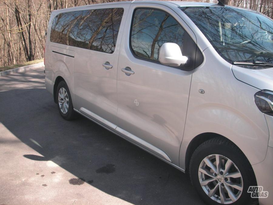 Grey Toyota proace-verso 2019 in Vilnius, with an engine capacity of 2.00 L and mileage of 154 thousand km for 19990 €, photo 3 on AUTOMOTO.COM.LV