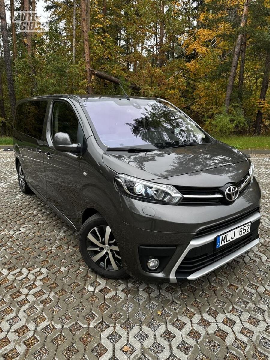 Grey Toyota proace-verso 2019 in Vilnius, with an engine capacity of 2.00 L and mileage of 260 thousand km for 20600 €, photo 1 on AUTOMOTO.COM.LV