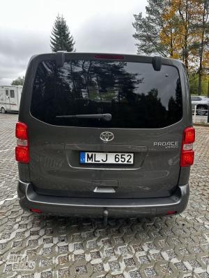 Grey Toyota proace-verso 2019 in Vilnius, with an engine capacity of 2.00 L and mileage of 260 thousand km for 20600 €, photo 5 on AUTOMOTO.COM.LV