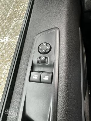 Grey Toyota proace-verso 2019 in Vilnius, with an engine capacity of 2.00 L and mileage of 260 thousand km for 20600 €, photo 12 on AUTOMOTO.COM.LV