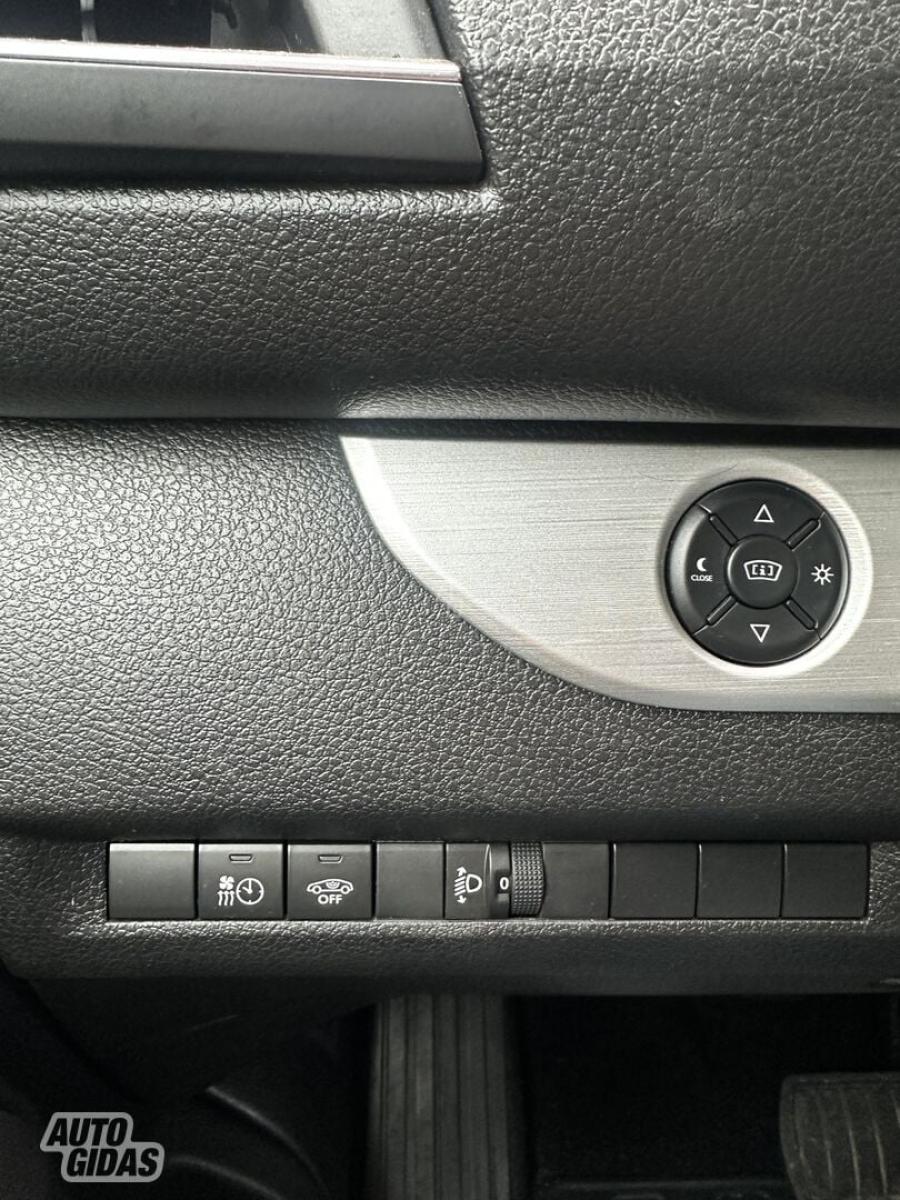 Grey Toyota proace-verso 2019 in Vilnius, with an engine capacity of 2.00 L and mileage of 260 thousand km for 20600 €, photo 13 on AUTOMOTO.COM.LV