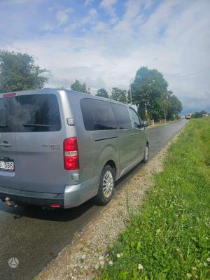 Grey Toyota proace-verso 2021 in Siauliai, with an engine capacity of 2.00 L and mileage of 144 thousand km for 20000 €, photo 3 on AUTOMOTO.COM.LV