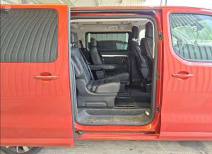 Sarkans Toyota proace-verso 2021 Klaipėda, ar dzinēja tilpumu 2.00 L un nobraukumu 136 tūkst. km par 8000 €, foto 6 vietnē AUTOMOTO.COM.LV