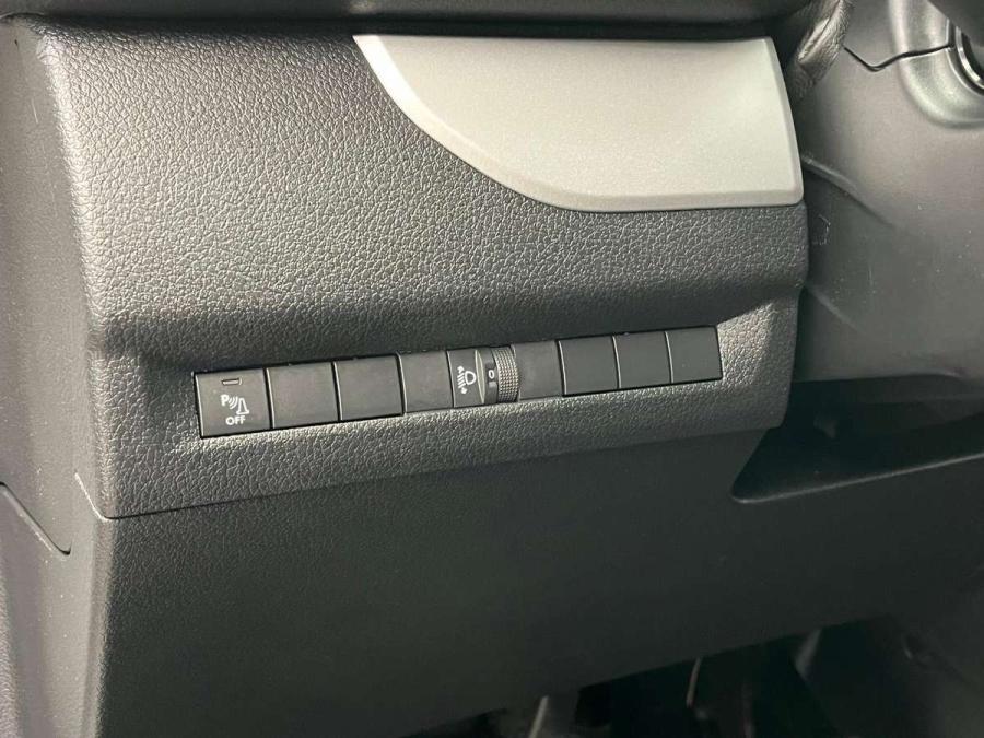 Белый Тойота Proace Verso 2017 в Паневежис, объемом двигателя 2.00 л и пробегом 128 тыс. км за 19990 €, фото 11 на AUTOMOTO.COM.LV
