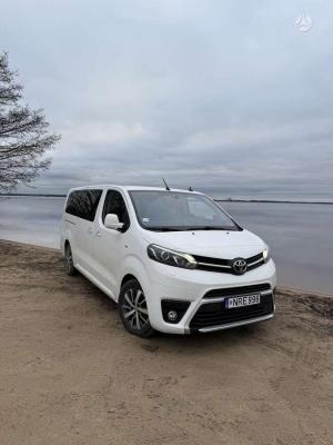 Белый Тойота Proace Verso 2018 в Шяуляй, объемом двигателя 2.00 л и пробегом 214 тыс. км за 19499 €, фото  на AUTOMOTO.COM.LV