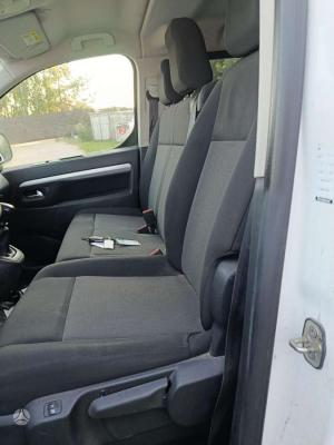 Balts Toyota proace-verso 2019 Viļņa, ar dzinēja tilpumu 1.50 L un nobraukumu 48 tūkst. km par 12100 €, foto 9 vietnē AUTOMOTO.COM.LV