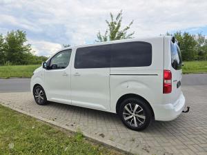 Balts Toyota proace-verso 2019 Panevēža, ar dzinēja tilpumu 2.00 L un nobraukumu 139 tūkst. km par 19360 €, foto 5 vietnē AUTOMOTO.COM.LV