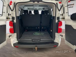 White Toyota Proace 2022 in Parnu, with an engine capacity of 2.00 L and mileage of 146 thousand km for 27490 €, photo 11 on AUTOMOTO.COM.LV