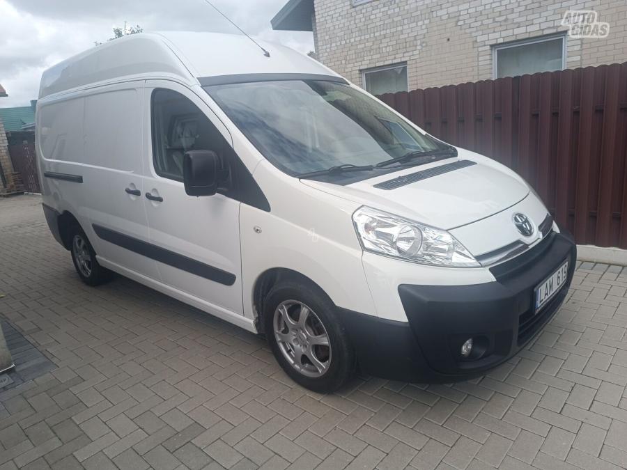 White Toyota Proace 2015 in Kaunas, with an engine capacity of 2.00 L and mileage of 162 thousand km for 4000 €, photo 1 on AUTOMOTO.COM.LV