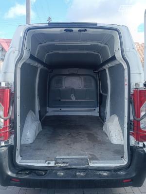 White Toyota Proace 2015 in Kaunas, with an engine capacity of 2.00 L and mileage of 162 thousand km for 4000 €, photo 12 on AUTOMOTO.COM.LV