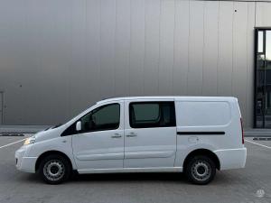 Balts Toyota Proace 2015 Viļņa, ar dzinēja tilpumu 2.00 L un nobraukumu 237 tūkst. km par 4400 €, foto 9 vietnē AUTOMOTO.COM.LV