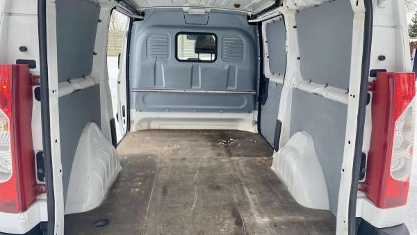Balts Toyota Proace 2016 Marijampole, ar dzinēja tilpumu 2.00 L un nobraukumu 195 tūkst. km par 6474 €, foto 8 vietnē AUTOMOTO.COM.LV