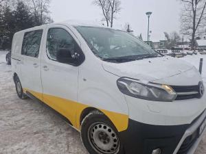 Balts Toyota Proace 2017 Raseiniai, ar dzinēja tilpumu 1.60 L un nobraukumu 239 tūkst. km par 8150 €, foto  vietnē AUTOMOTO.COM.LV