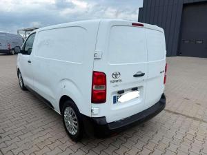 White Toyota Proace 2017 in Kaunas, with an engine capacity of 1.60 L and mileage of 228 thousand km for 5450 €, photo 10 on AUTOMOTO.COM.LV