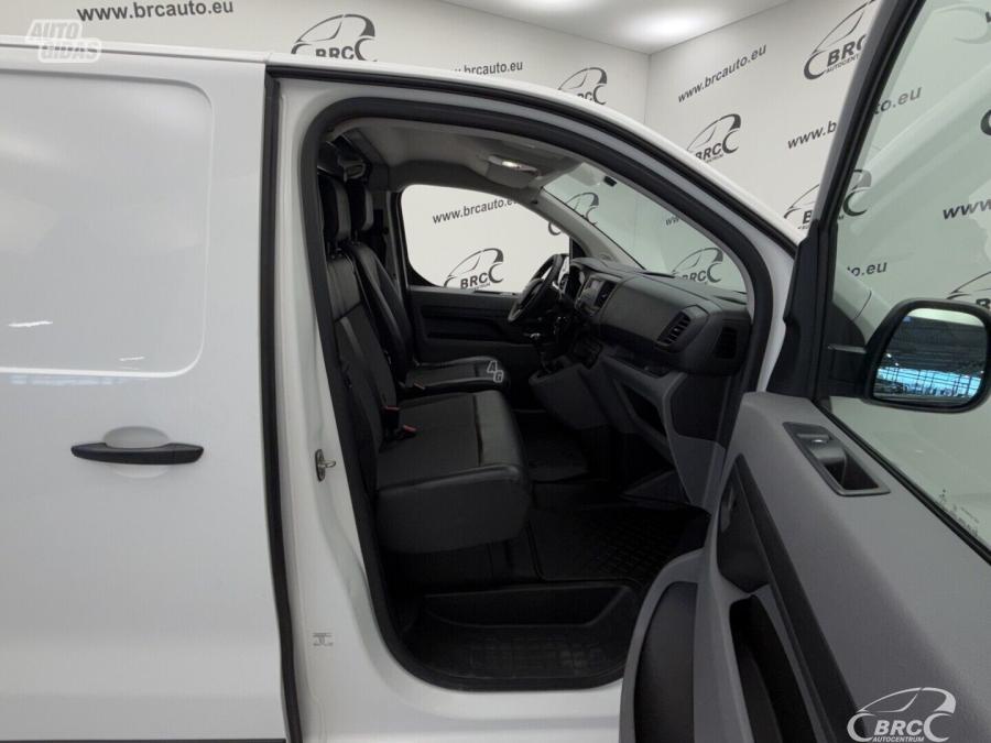 Белый Тойота Proace 2018 в Авиженяй, объемом двигателя 1.60 л и пробегом 160 тыс. км за 8900 €, фото 5 на AUTOMOTO.COM.LV