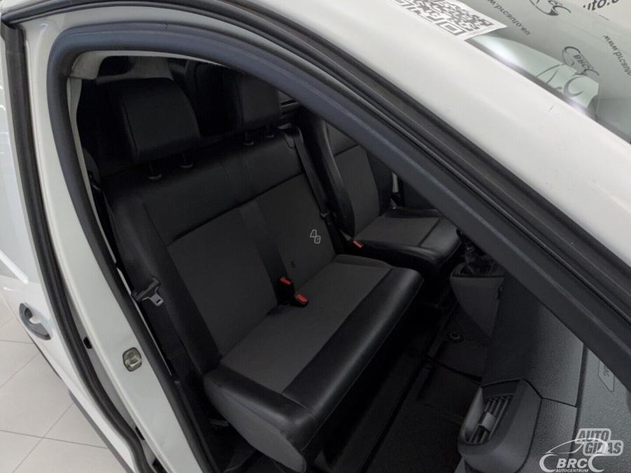 Белый Тойота Proace 2018 в Авиженяй, объемом двигателя 1.60 л и пробегом 160 тыс. км за 8900 €, фото 6 на AUTOMOTO.COM.LV