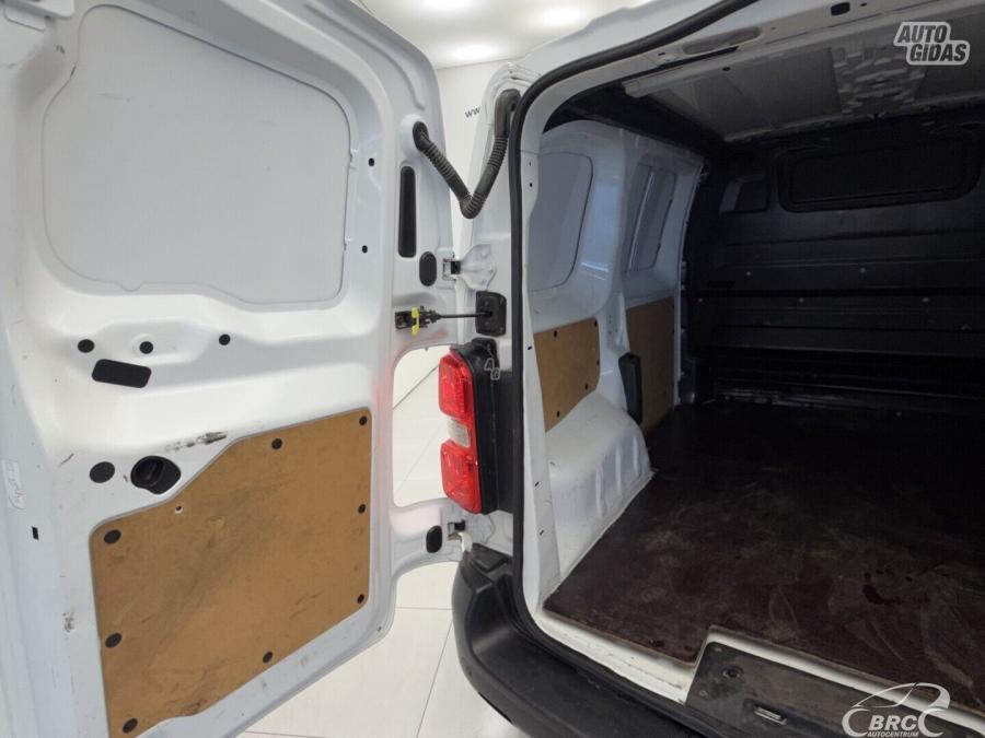 Белый Тойота Proace 2018 в Авиженяй, объемом двигателя 1.60 л и пробегом 160 тыс. км за 8900 €, фото 13 на AUTOMOTO.COM.LV