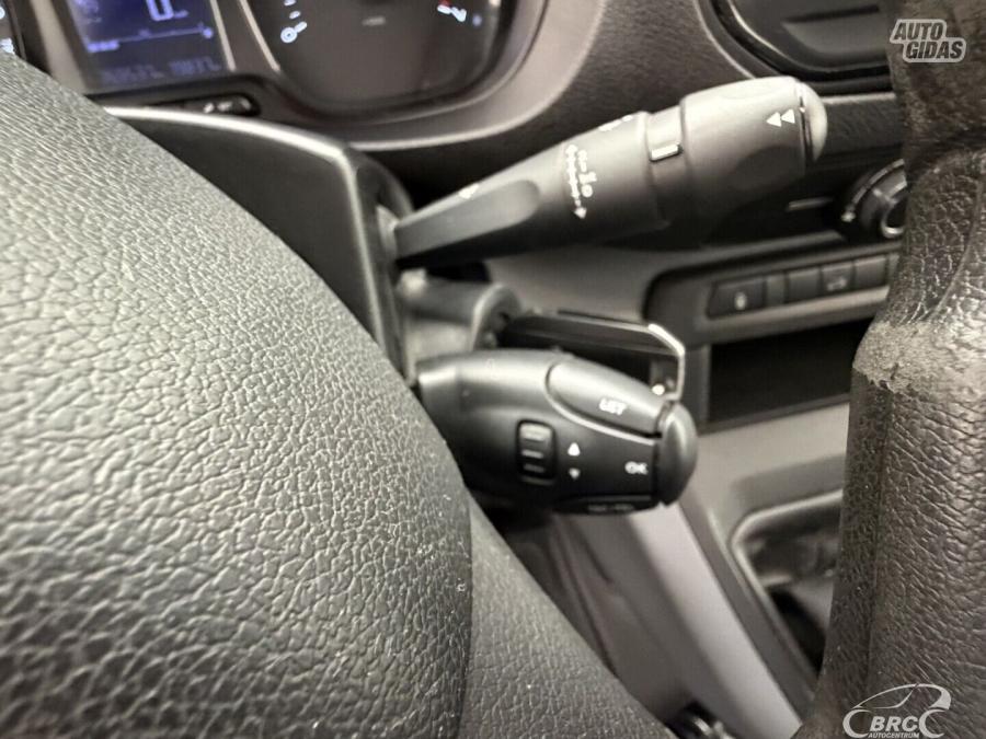 Белый Тойота Proace 2018 в Авиженяй, объемом двигателя 1.60 л и пробегом 160 тыс. км за 8900 €, фото 27 на AUTOMOTO.COM.LV