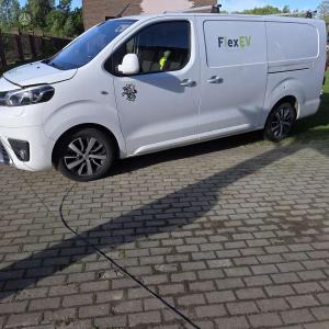 White Toyota Proace 2018 in Vilnius, with an engine capacity of 2.00 L and mileage of 296 thousand km for 7000 €, photo 10 on AUTOMOTO.COM.LV