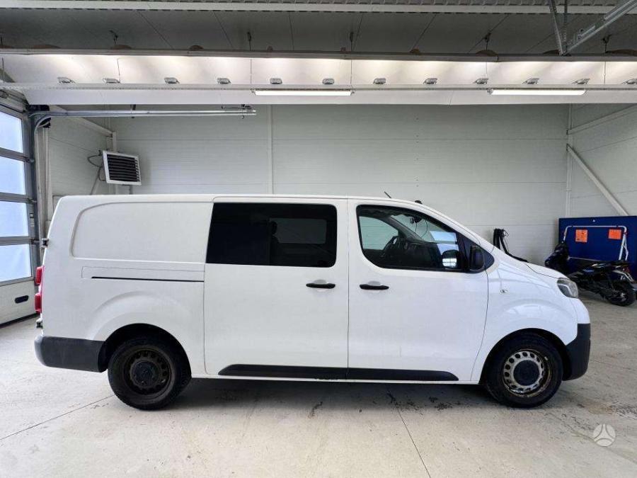 Balts Toyota Proace 2019 Radviliškis, ar dzinēja tilpumu 2.00 L un nobraukumu 243 tūkst. km par 11192 €, foto 4 vietnē AUTOMOTO.COM.LV