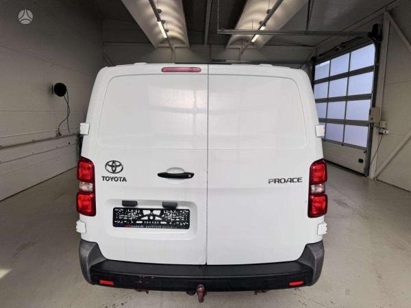 Balts Toyota Proace 2019 Radviliškis, ar dzinēja tilpumu 2.00 L un nobraukumu 243 tūkst. km par 11192 €, foto 6 vietnē AUTOMOTO.COM.LV