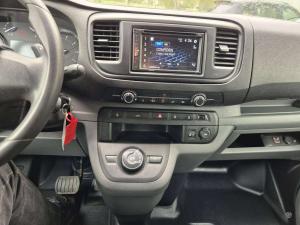 Balts Toyota Proace 2019 Tauragė, ar dzinēja tilpumu 2.00 L un nobraukumu 295 tūkst. km par 8500 €, foto 13 vietnē AUTOMOTO.COM.LV