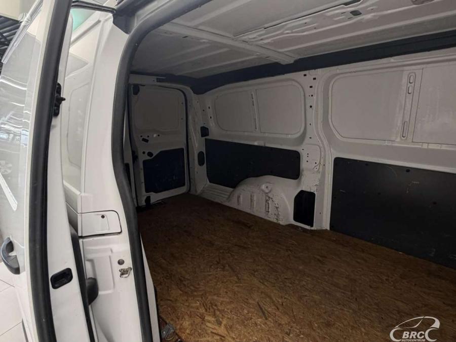 Balts Toyota Proace 2020 Viļņa, ar dzinēja tilpumu 2.00 L un nobraukumu 77 tūkst. km par 11500 €, foto 10 vietnē AUTOMOTO.COM.LV