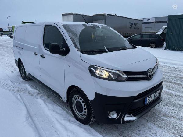 White Toyota Proace 2022 in Tallinn, with an engine capacity of 2.00 L and mileage of 88 thousand km for 19500 €, photo 3 on AUTOMOTO.COM.LV