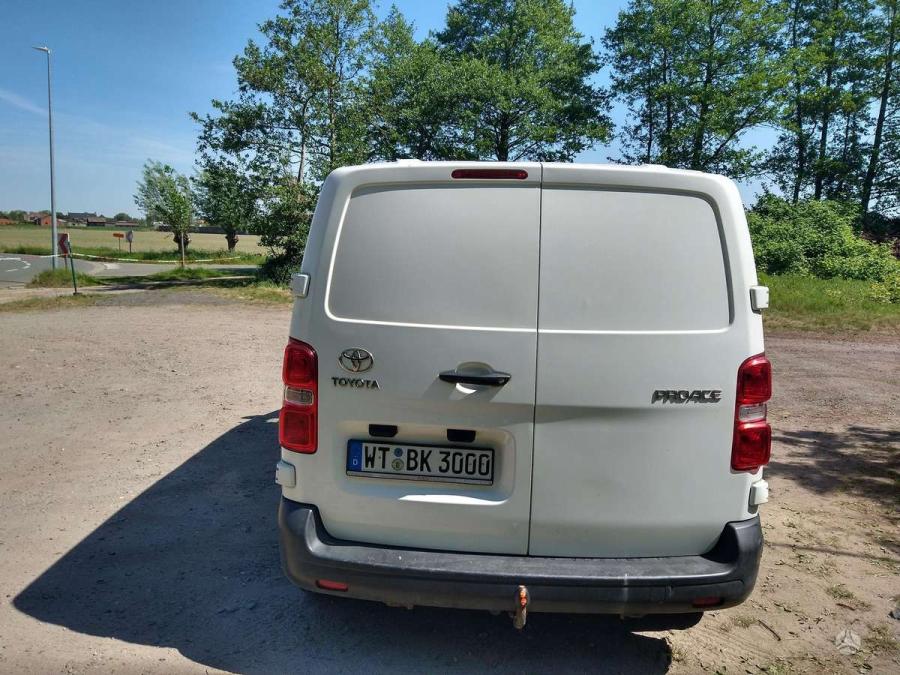 Balts Toyota Proace 2022 Raseiniai, ar dzinēja tilpumu 1.56 L un nobraukumu 156 tūkst. km par 9000 €, foto 3 vietnē AUTOMOTO.COM.LV