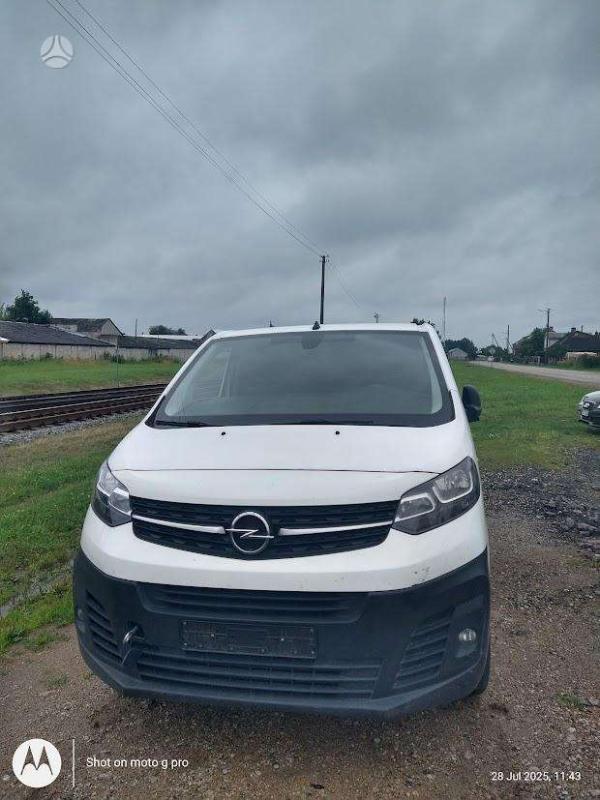 Balts Toyota Proace 2022 Raseiniai, ar dzinēja tilpumu 1.56 L un nobraukumu 156 tūkst. km par 9000 €, foto 8 vietnē AUTOMOTO.COM.LV