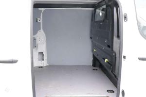 White Toyota Proace 2022 in Vilnius, with an engine capacity of 2.00 L and mileage of 133 thousand km for 20500 €, photo 10 on AUTOMOTO.COM.LV