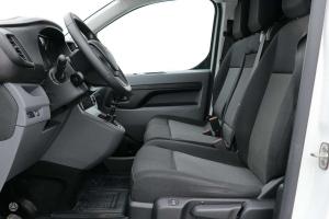 White Toyota Proace 2022 in Vilnius, with an engine capacity of 2.00 L and mileage of 133 thousand km for 20500 €, photo 12 on AUTOMOTO.COM.LV
