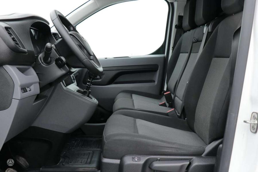 White Toyota Proace 2022 in Vilnius, with an engine capacity of 2.00 L and mileage of 133 thousand km for 20500 €, photo 12 on AUTOMOTO.COM.LV