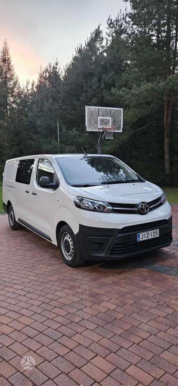 Balts Toyota Proace 2022 Molėtai, ar dzinēja tilpumu 2.00 L un nobraukumu 92 tūkst. km par 18900 €, foto  vietnē AUTOMOTO.COM.LV