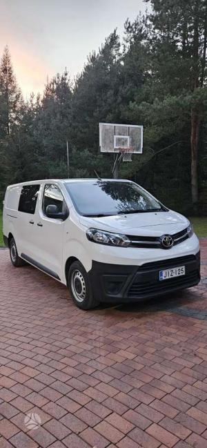Белый Тойота Proace 2022 в Молетай, объемом двигателя 2.00 л и пробегом 92 тыс. км за 18900 €, фото  на AUTOMOTO.COM.LV