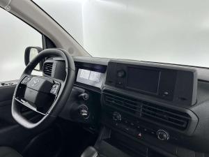 Белый Тойота Proace 2025 в Вильнюс, объемом двигателя 2.00 л и пробегом 23 тыс. км за 28900 €, фото 9 на AUTOMOTO.COM.LV