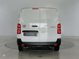 White Toyota Proace 2025 in Vilnius, with an engine capacity of 2.00 L and mileage of 33 thousand km for 32900 €, photo 5 on AUTOMOTO.COM.LV