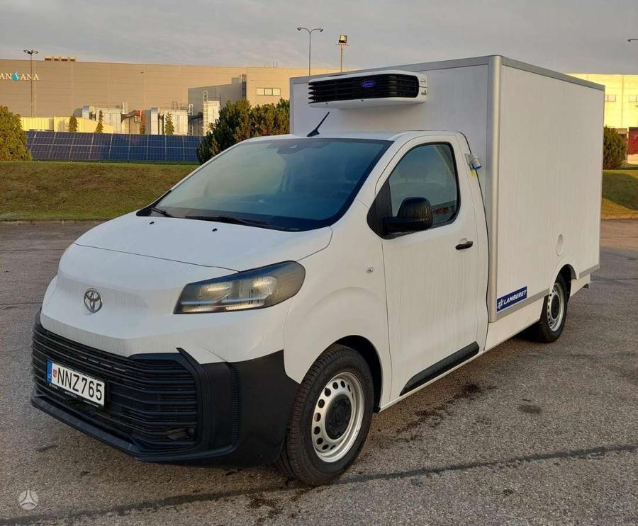 White Toyota Proace 2025 in Kaunas, with an engine capacity of 2.00 L and mileage of 0 thousand km for 53355 €, photo 1 on AUTOMOTO.COM.LV