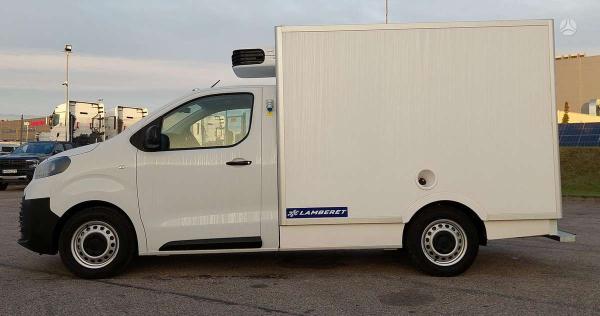 White Toyota Proace 2025 in Kaunas, with an engine capacity of 2.00 L and mileage of 0 thousand km for 53355 €, photo 4 on AUTOMOTO.COM.LV